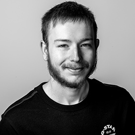 KnifeCenter Staff - Showing 1-17 - Knife Center