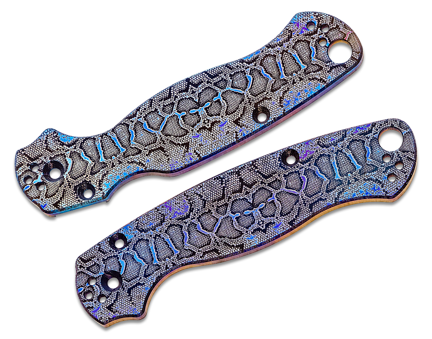 MetonBoss Titanium Spyderco Paramilitary 2 Scales, Flamed Reptilian ...