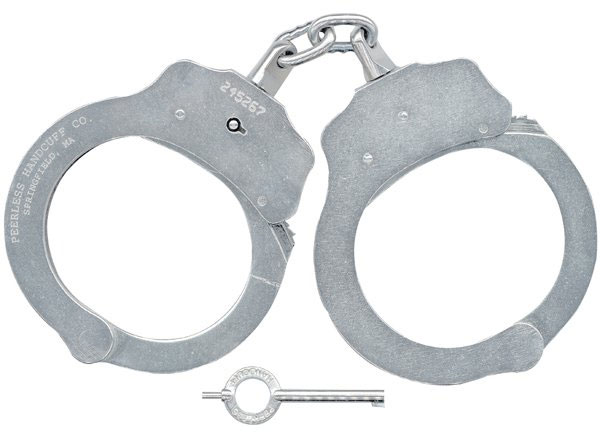 Peerless PH700B Chain Link Handcuff, Nickel - KnifeCenter - PR-4710 ...